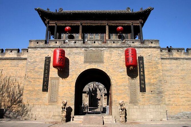 Private Tour: Wang's Family Compound and Shuanglin Temple From Pingyao - Discovering the Shuanglin Temple: Art and Spirituality