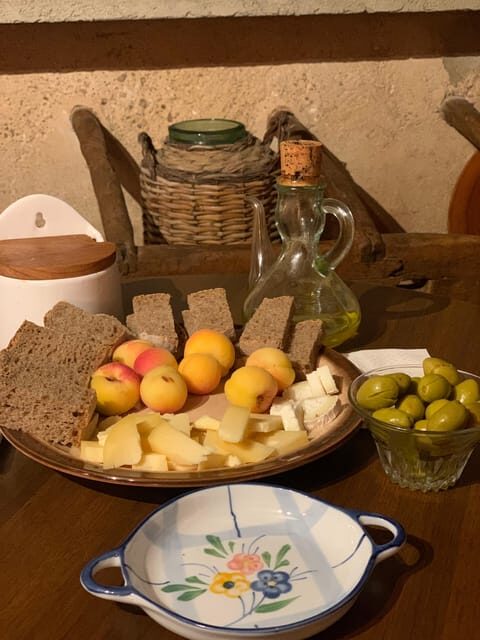 Private tour: Wine and tapas, experience real Mallorca - Key Points