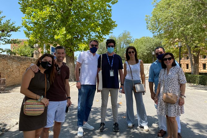 Private Tour With A Different Perspective of Alhambra - Capturing the Essence of Alhambra in Tranquil Pools and Gardens