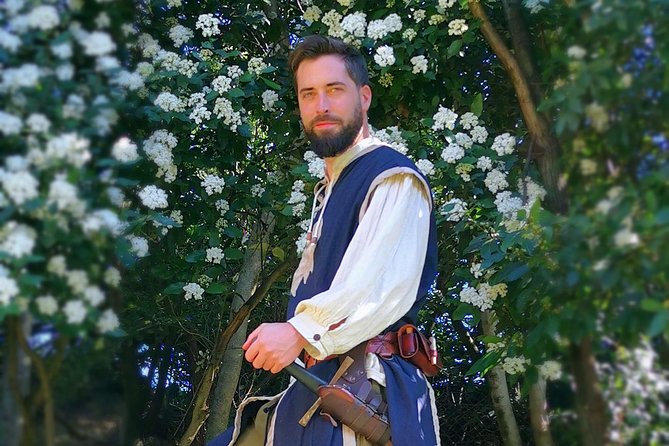 Private Tour With a Knight - Tour Features