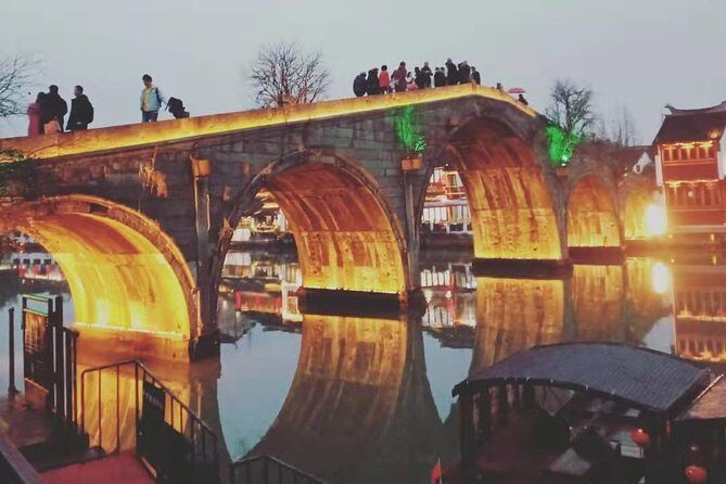 Private Tour with Zhujiajiao Ancient Town, Shanghai Zoo, Xintiandi and the Bund - Exploring Zhujiajiao: The Venice of Shanghai