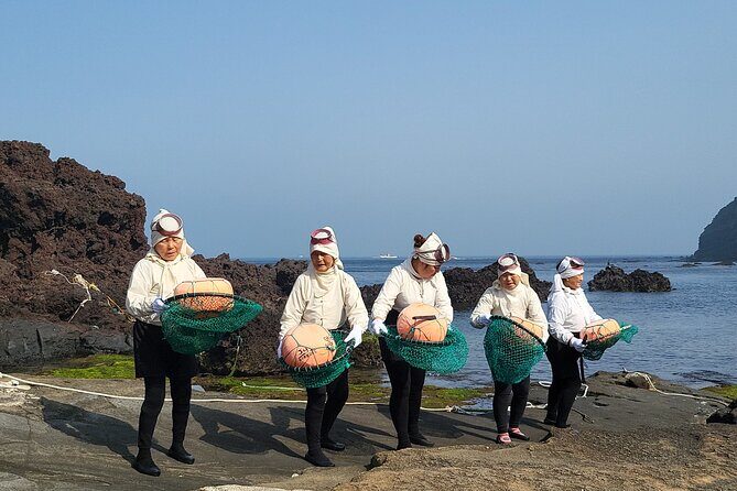 Private Tour Woman Diver Performance & stone park in Jeju Island - The Bottom Line: Who Is It Best For?