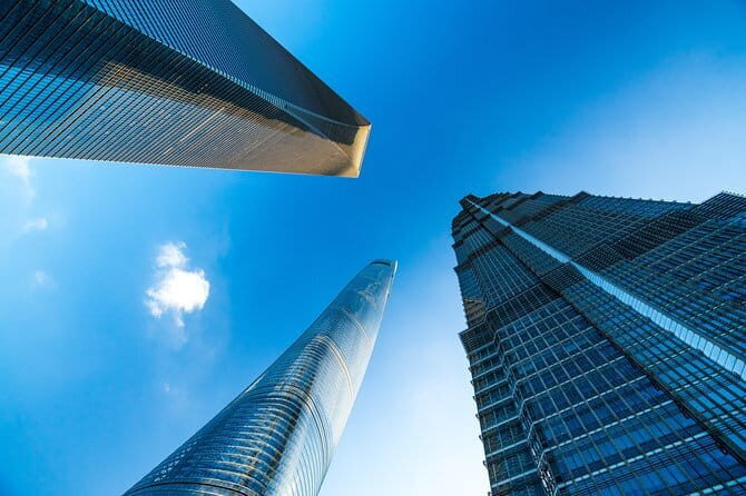 Private Tour: World Financial Center, the Bund, Yu Garden and Shanghai Museum - An In-Depth Look at the Tour Experience