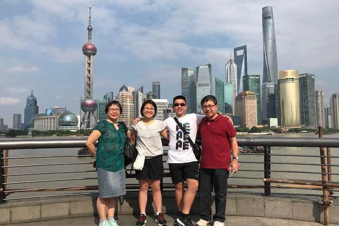 Private Tour: World Financial Center, the Bund, Yu Garden and Shanghai Museum - FAQ