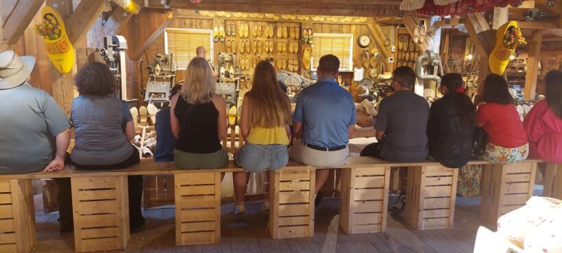 Private Tour Zaanse Schans Windmills, Volendam & Marken - FAQ