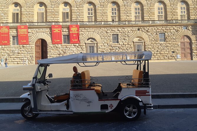 Private Tours of Florence in Golf Cart Etuktuk Minimum2 - Key Points
