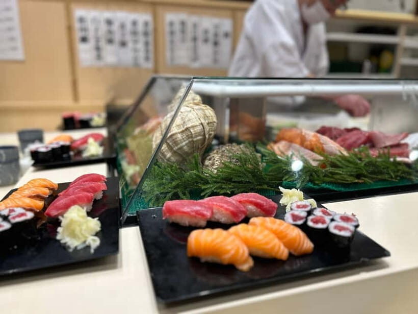 Private Toyosu & Tsukiji Market Adventure with Tuna Auction - Exploring Toyosu Market and Beyond