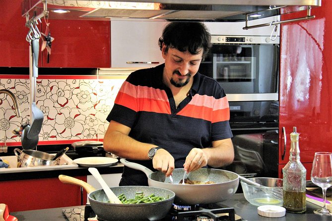 Private Traditional Cooking Demo with Massimo in Rome - FAQ