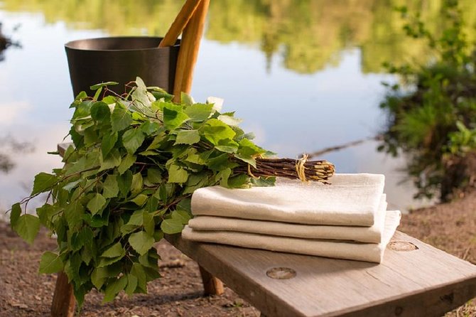 Private Traditional Lakeside Sauna with Midnight Sun - The Value of This Tour