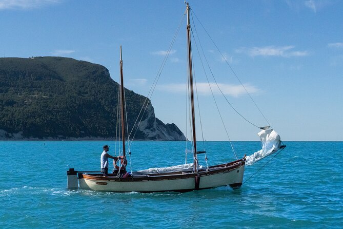 Private Traditional Sailboat Tour With Lunch in Numana - Reviews and Ratings