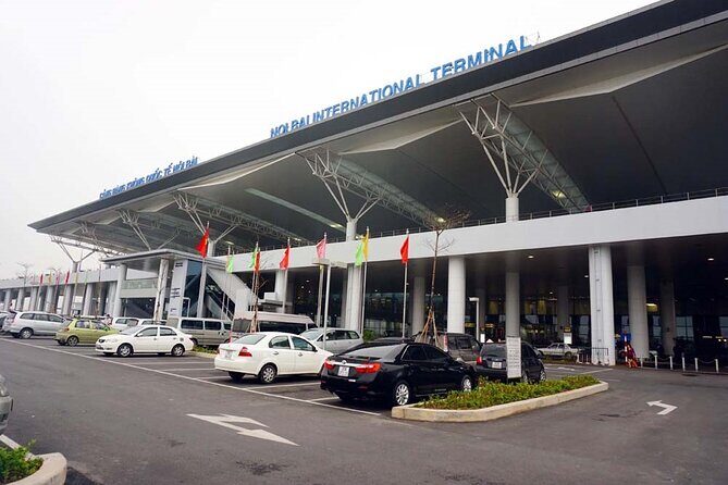 Private Transfer between Hanoi Airport and Hanoi Old Quarter - The Sum Up