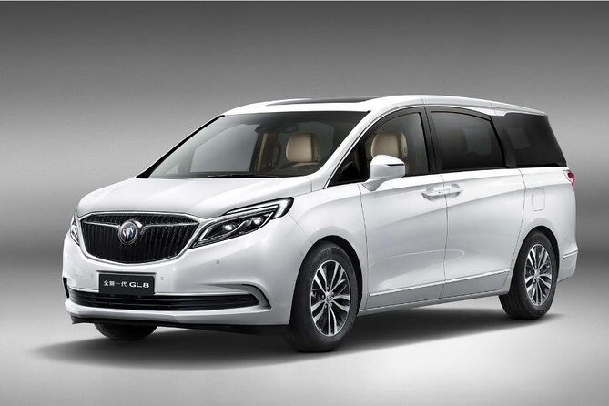 Private Transfer between Hongqiao Airport and Downtown Shanghai - Understanding the Price and Its Value