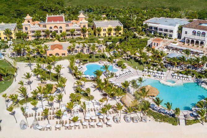 Private Transfer between Punta Cana Airport and Sanctuary Cap Cana - The Experience: What to Expect at Each Stage