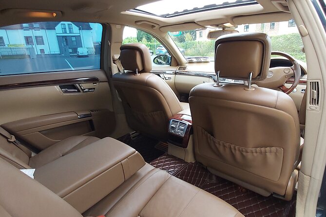 Private Transfer between SHANNON & CORK | Premium Vehicles - The Experience in Detail