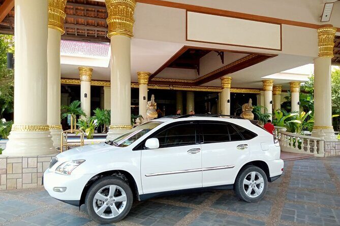 Private Transfer between Sihanoukville Airport and Hotels or Port - The Vehicle and Service Features