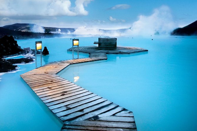 Private transfer Blue Lagoon relaxation round trip (entrance fee not included) - Who Would Love This?