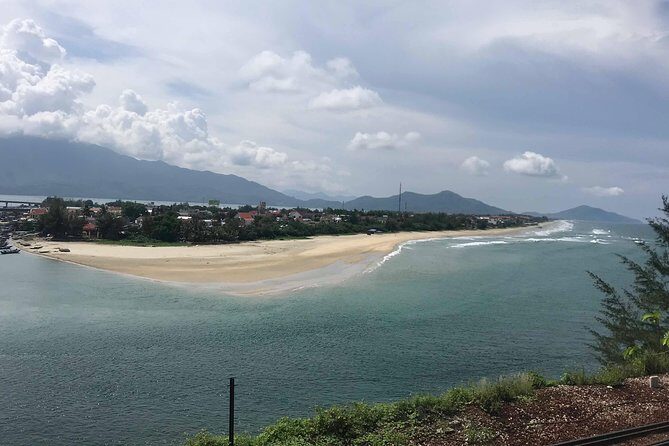 Private Transfer Chan May Port to Hoi An Old with Sightseeing - Who Should Consider This Tour?