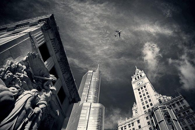 Private Transfer Chicago to Chicago Airport by Luxury Car or SUV - FAQ
