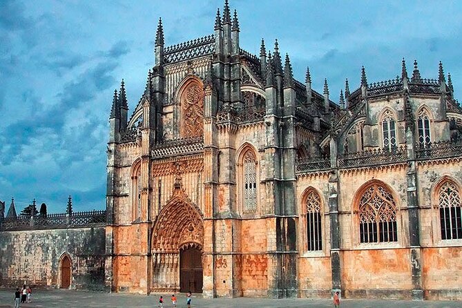 Private Transfer - Day Trip Lisbon - Porto with Tour / Stop - Final Thoughts: Who Is This Tour Best For?