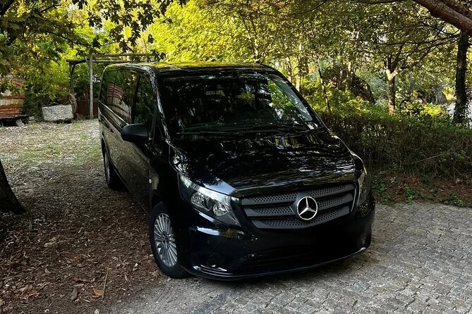 Private Transfer - Day Trip Lisbon - Porto with Tour / Stop - FAQ