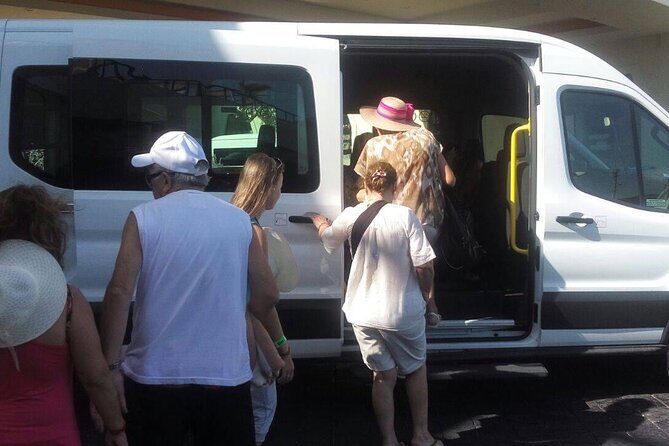 Private Transfer from 1 to 6 people Airport to Playa del Carmen - What You Can Expect from This Private Transfer Service