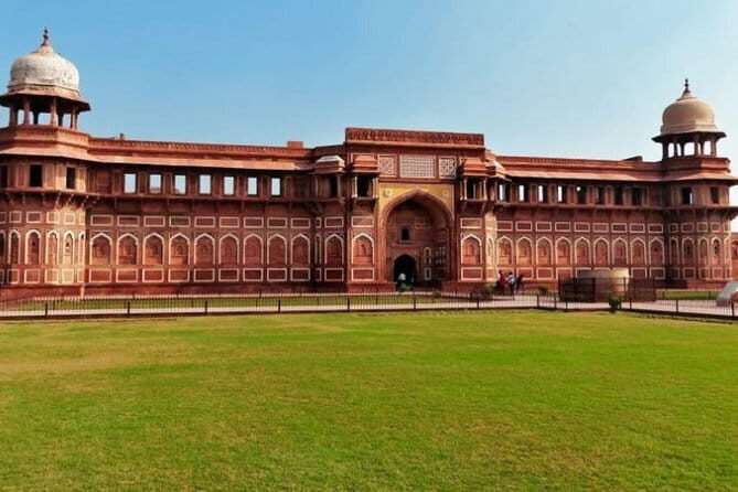 Private Transfer From Agra To Udaipur - Practical Tips for Travelers