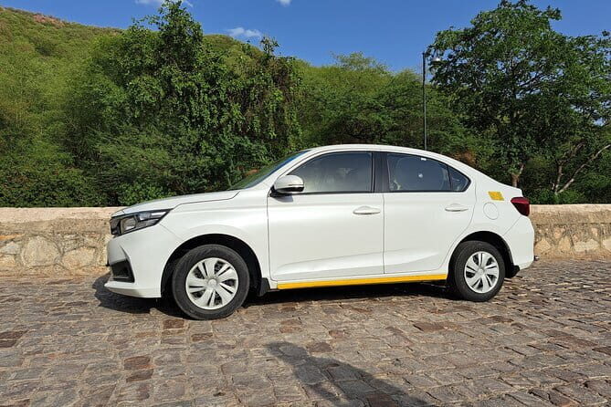 Private Transfer From Agra To Udaipur - The Sum Up