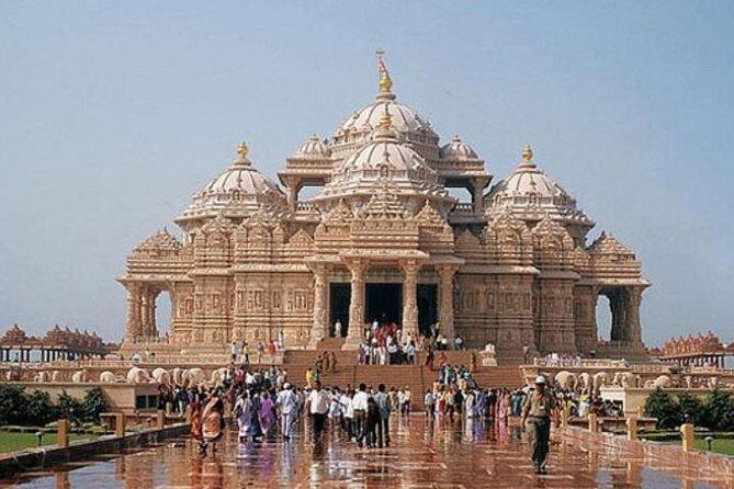 Private Transfer From Ahmedabad To Udaipur - Key Points