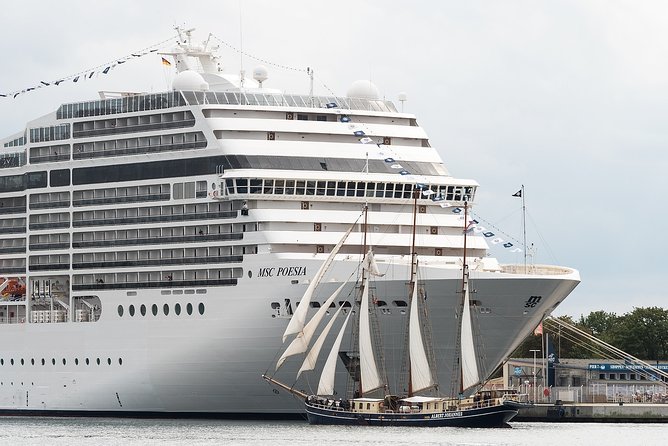 Private Transfer From Amsterdam to the Cruise Port in Rotterdam - Booking and Pricing
