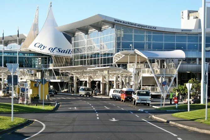 Private Transfer from Auckland Airport /City to Rotorua - Introduction