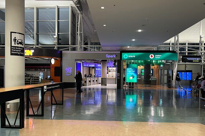 Private Transfer From Auckland Airport To North Shore Auckland - Who Should Book This Service?