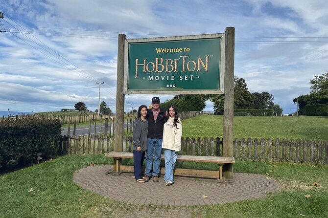 Private Transfer from Auckland to Hobbiton Movie Set - Key Points