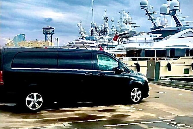 Private Transfer from Barcelona City to the Port (or vice versa) - The Sum Up