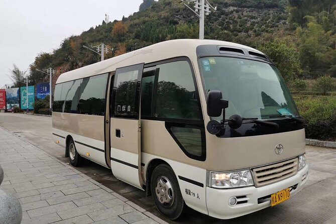Private Transfer from Chengdu to Mount Emei and Stops at Leshan Giant Buddha - Analyzing the Value