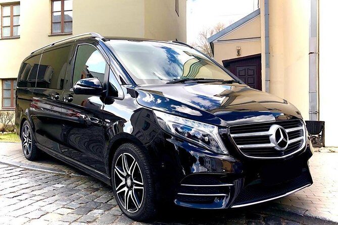 Private Transfer from Denver Airport DEN to Denver in Luxury Van - The Itinerary and Route Breakdown
