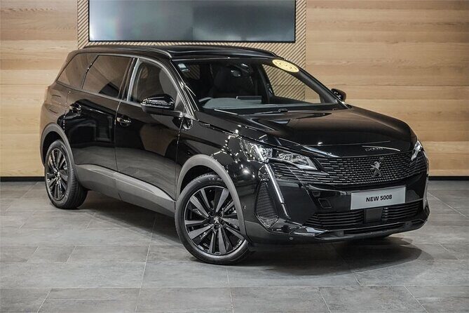 Private Transfer from Deshaies or Trois Riviers to Pointe a Pitre Airport by SUV - Key Points