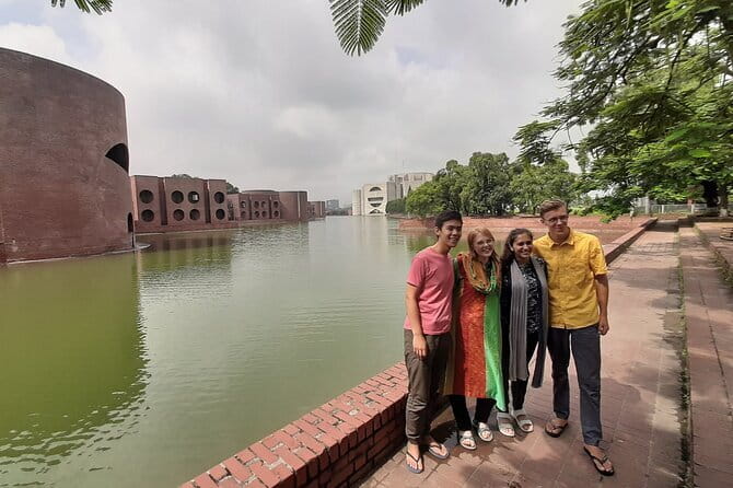 Private Transfer from Dhaka Airport to Hotels - A Deep Dive into the Experience