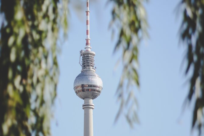 Private Transfer from Dresden to Berlin with 2h of Sightseeing, English Speaking - What Travelers Say