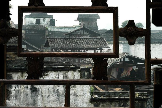 Private Transfer from Fenghuang to Guilin and stops at Hongjiang - The Bottom Line