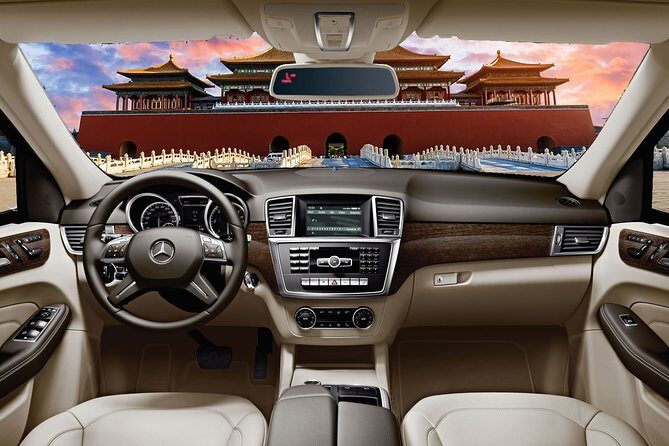 Private Transfer from Jakarta Halim Airport (HLP) to Semanggi - Key Points