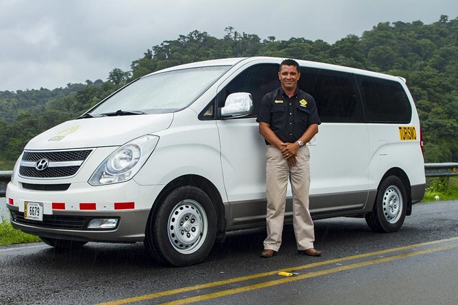 Private Transfer From La Fortuna to Manuel Antonio From 11 to 15 Passengers - Meeting and Pickup Details