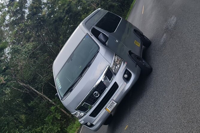 Private Transfer From Liberia Airport - Vehicle and Amenities