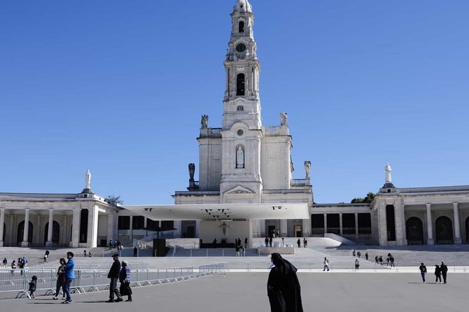 Private Transfer From Lisbon to Porto With Sightseeing Tour - Explore Charming Destinations