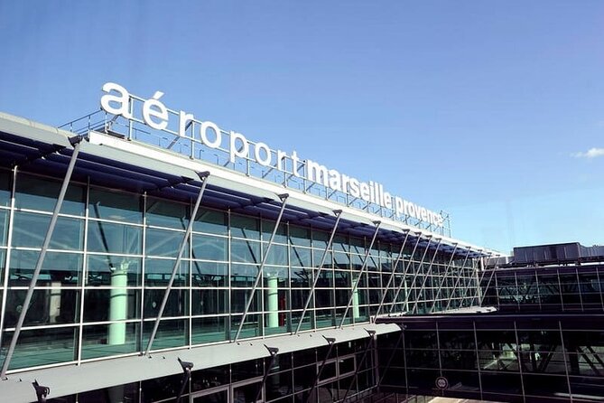 Private Transfer from Marseille Airport to Avignon - Smooth and Stress-Free: Private Transfer from Marseille Airport to Avignon