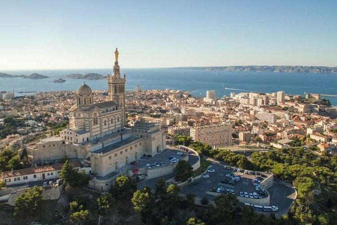 Private Transfer from Marseille Airport to Avignon - The Sum Up