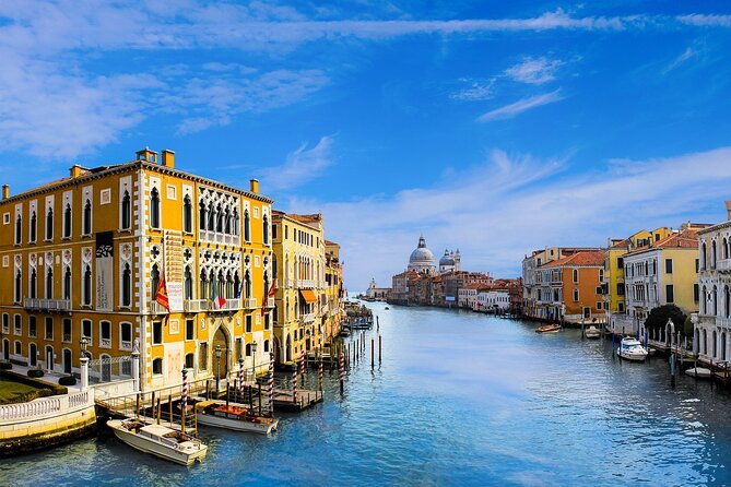 Private Transfer from Milan to Venice with a 2h Stop in Verona - FAQs