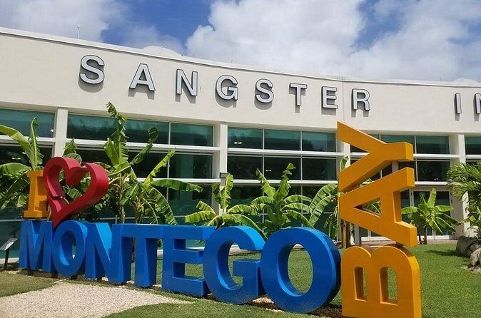 Private Transfer from Montego Bay Airport to Falmouth Area - Who Should Consider This Service?