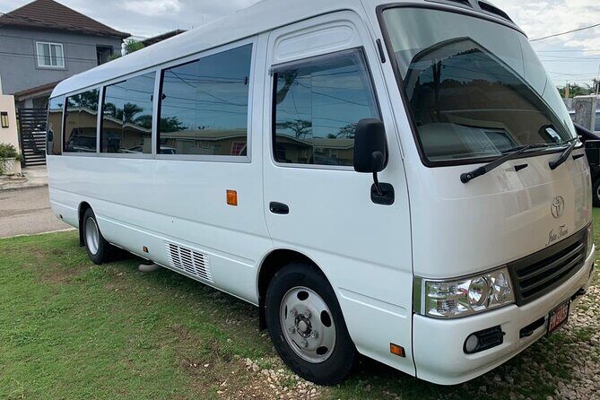 Private Transfer from Montego Bay Airport to Montego Bay Hotels - An Honest Look at the Experience