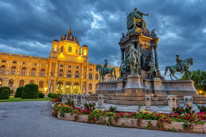 Private Transfer from Munich to Vienna - Who Should Consider This Service?