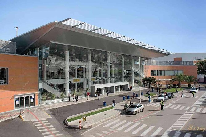 Private Transfer From Naples Airport, Port or Train Station to Naples Center - Customer Experiences and Feedback